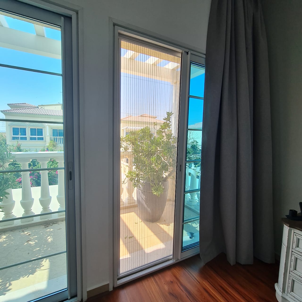 Insect Screen Doors - Dubai Fly Screen For Doors and Windows